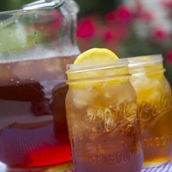 Perfect Southern Sweet Iced Tea Recipe