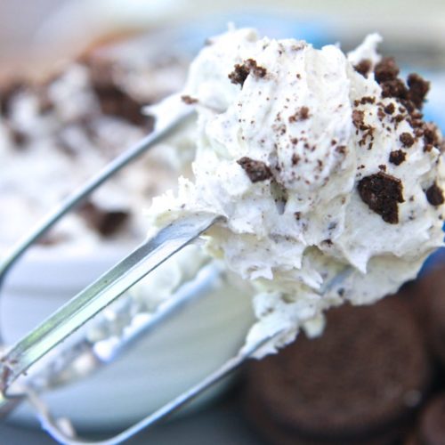 Cookies n Cream Buttercream Frosting Recipe