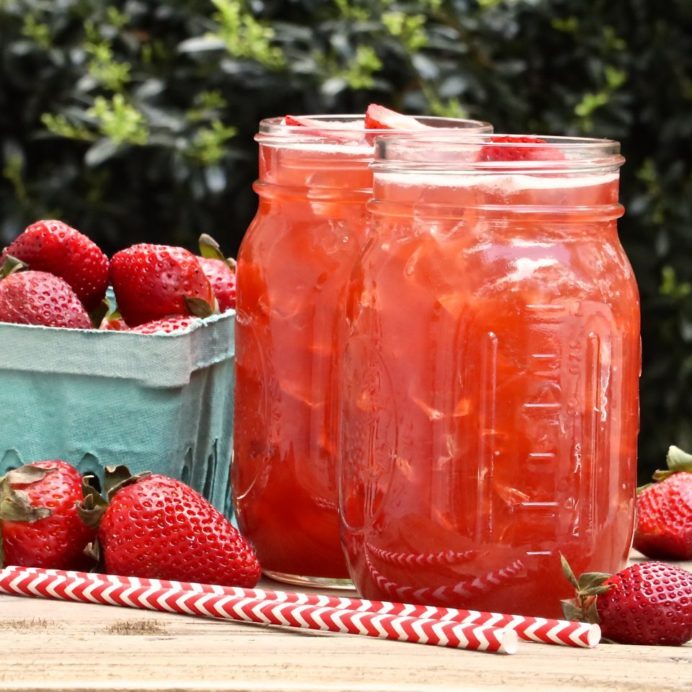 Southern Strawberry Sweet Iced Tea