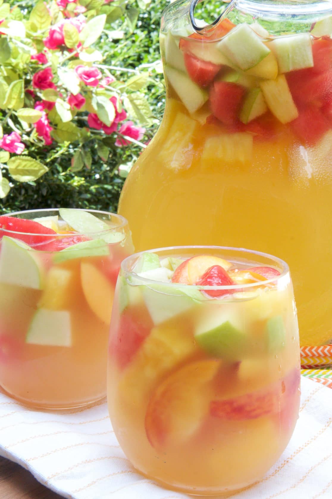 Fruit Cocktail Punch Recipe - Gret for bridal showers/ baby shower