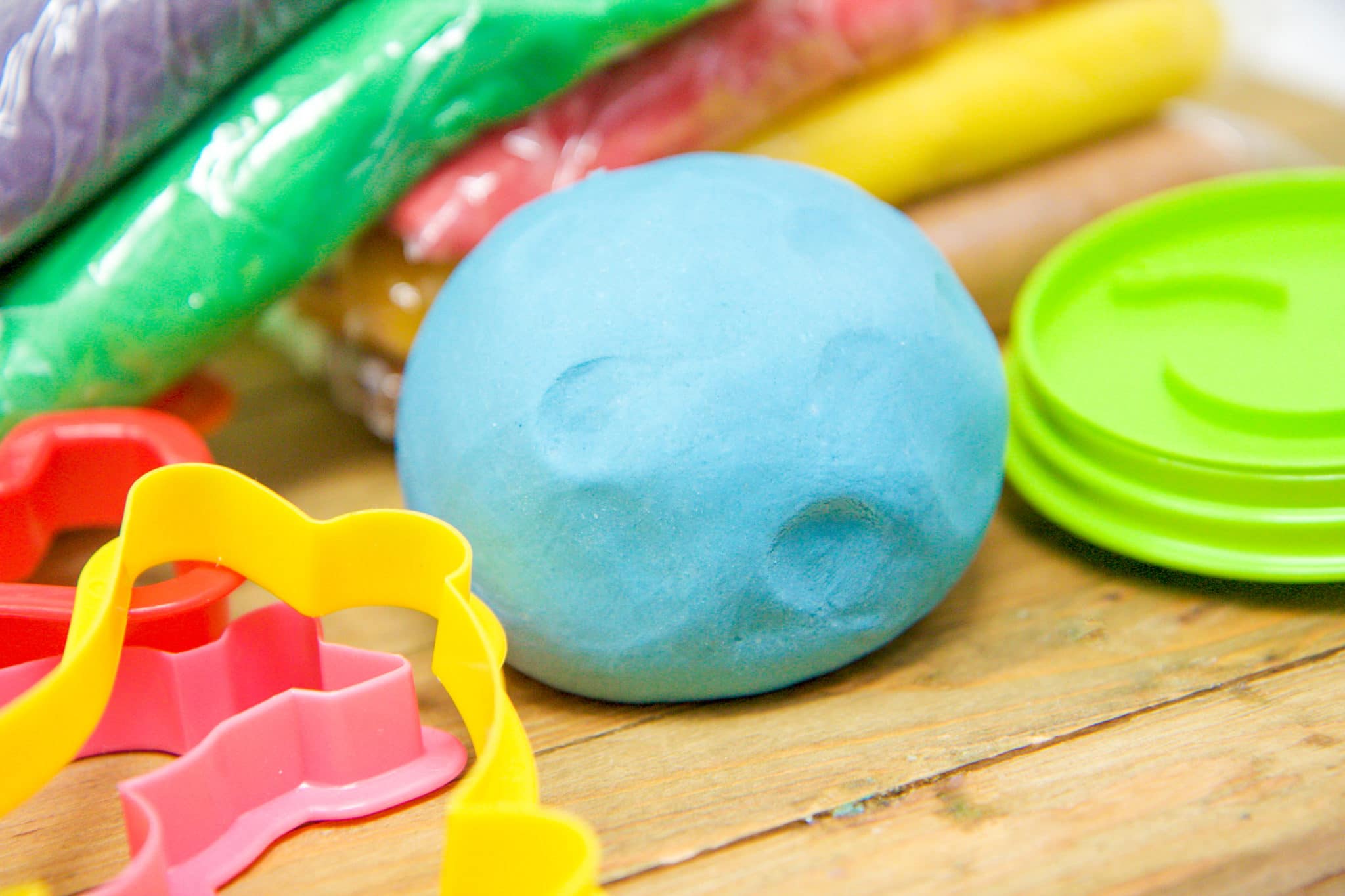 BEST Homemade Playdough Recipe- No-Cook, Small Batch