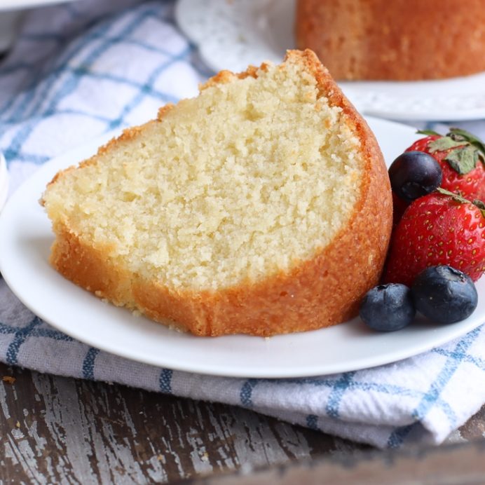 Southern Peach Pound Cake