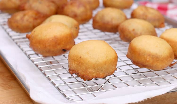 BEST Fried Oreos- Fluffy, Hot & Gooey!