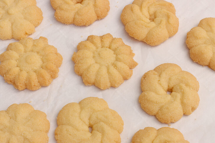Old-Fashioned Butter Cookies- Crisp, Golden, Addictive