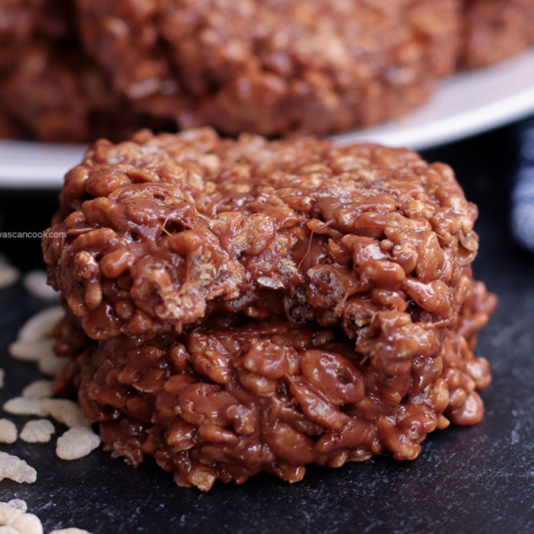 Ultimate Star Crunch Rice Krispie Treats - Divas Can Cook